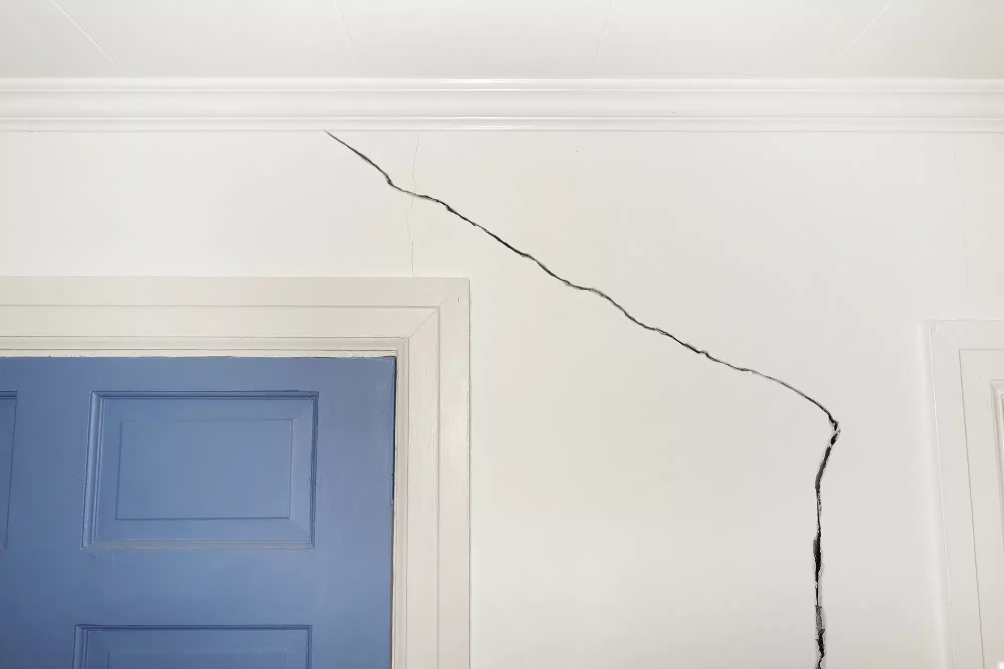 Foundation Repair and Bowing Basement Walls: Understanding the Issue ... Foundation Repair and Bowing Basement Walls: Understanding the Issue ...