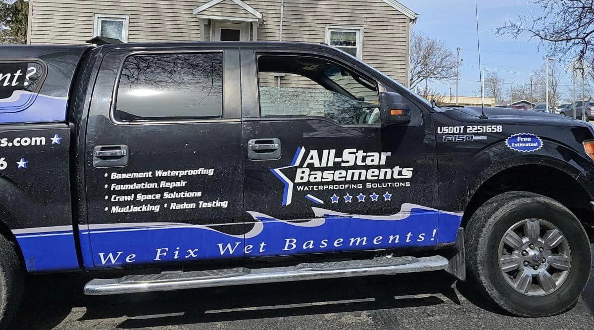 Stewartville, MN installing our All-Star Drain System with a TwoStar ...